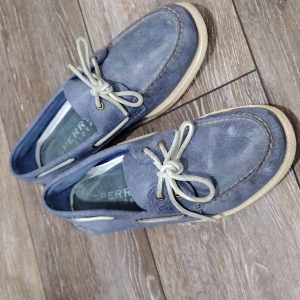 Sperry Topsider Blue Suede Boat Shoes. Size 10 - Gem